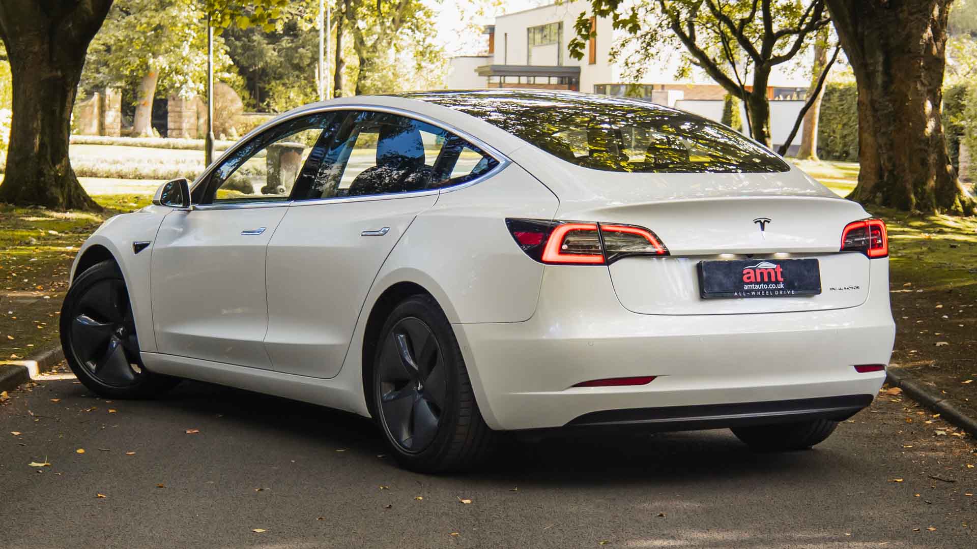 Tesla lease deals