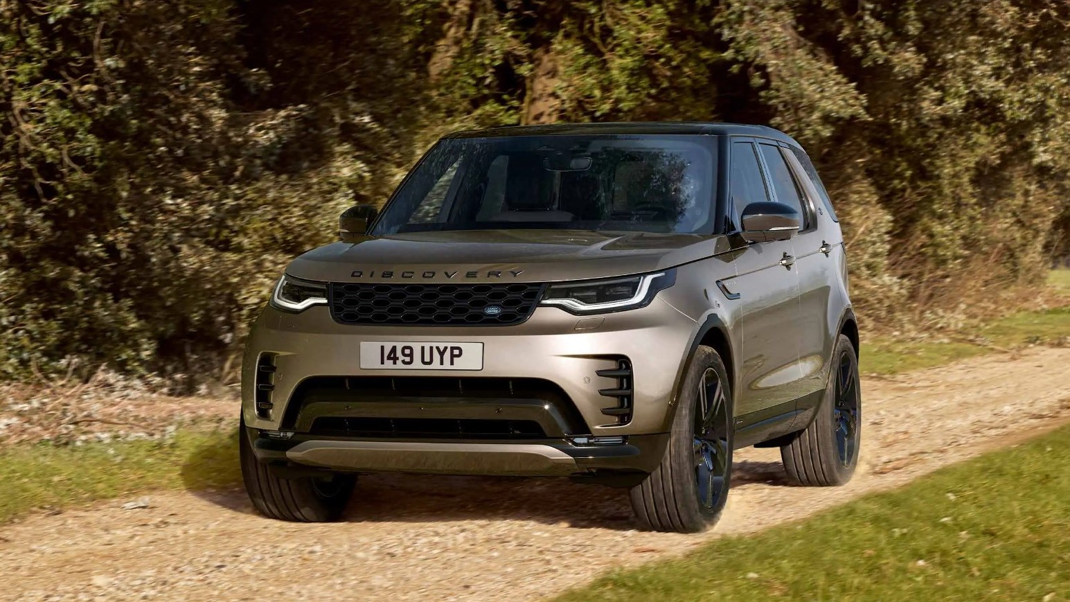 Land Rover Discovery Lease Deals & Contract Hire | Willow Leasing