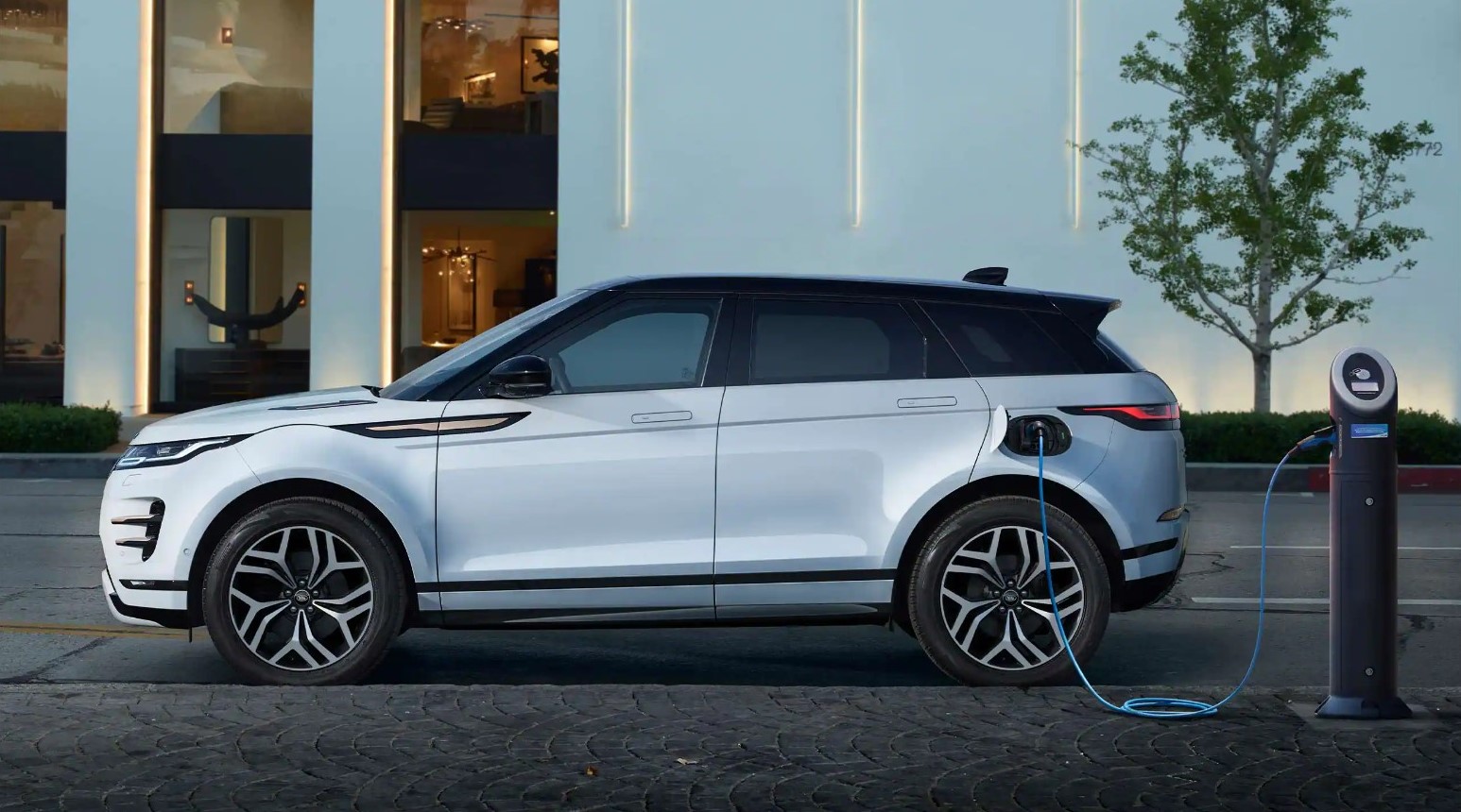 Land Rover Range Rover Evoque Lease Deals & Contract Hire | Willow Leasing